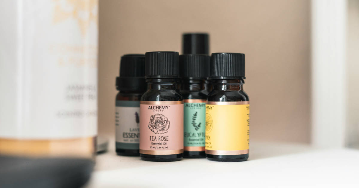 Fragrant oils Archives - Yoga Vedanta TantraYoga Vedanta Tantra